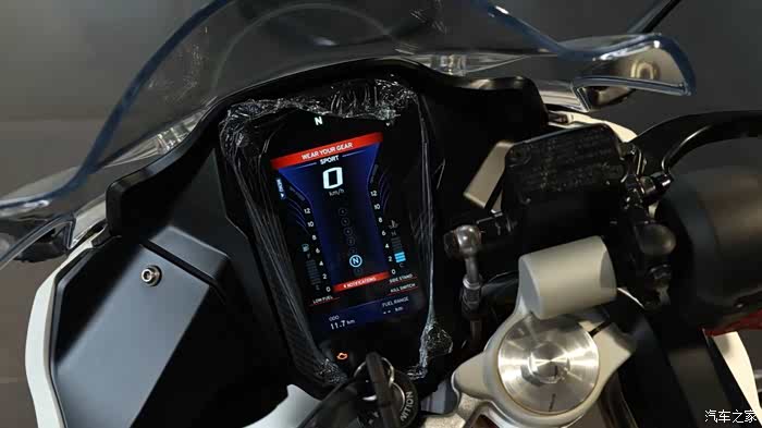 【图】售价52300元的 BMW G 310 RR M版究竟如何？带你看看实车！_摩托车论坛_汽车之家论坛