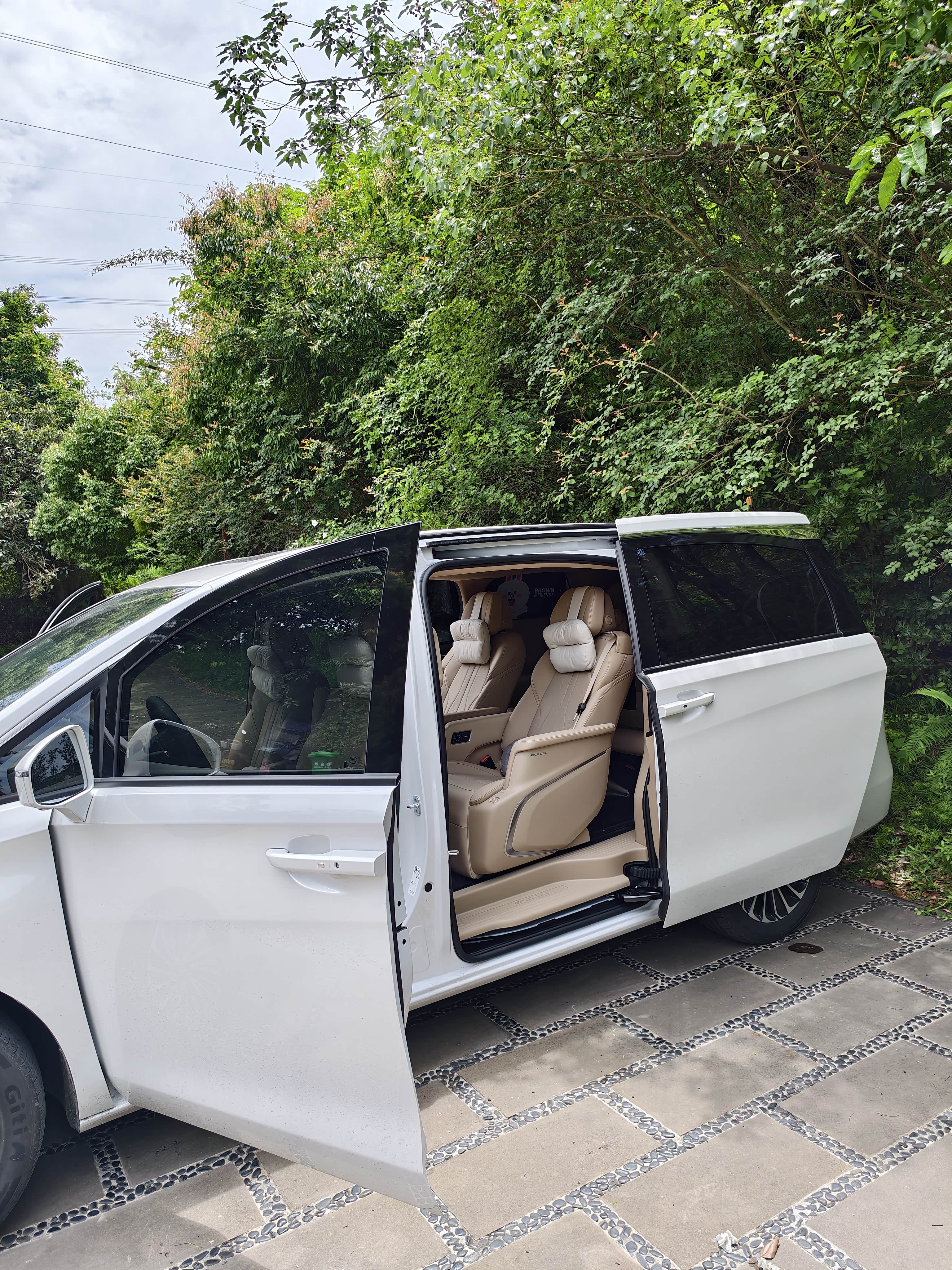 【图】别克gl8陆尚提车分享_别克GL8论坛_汽车之家论坛