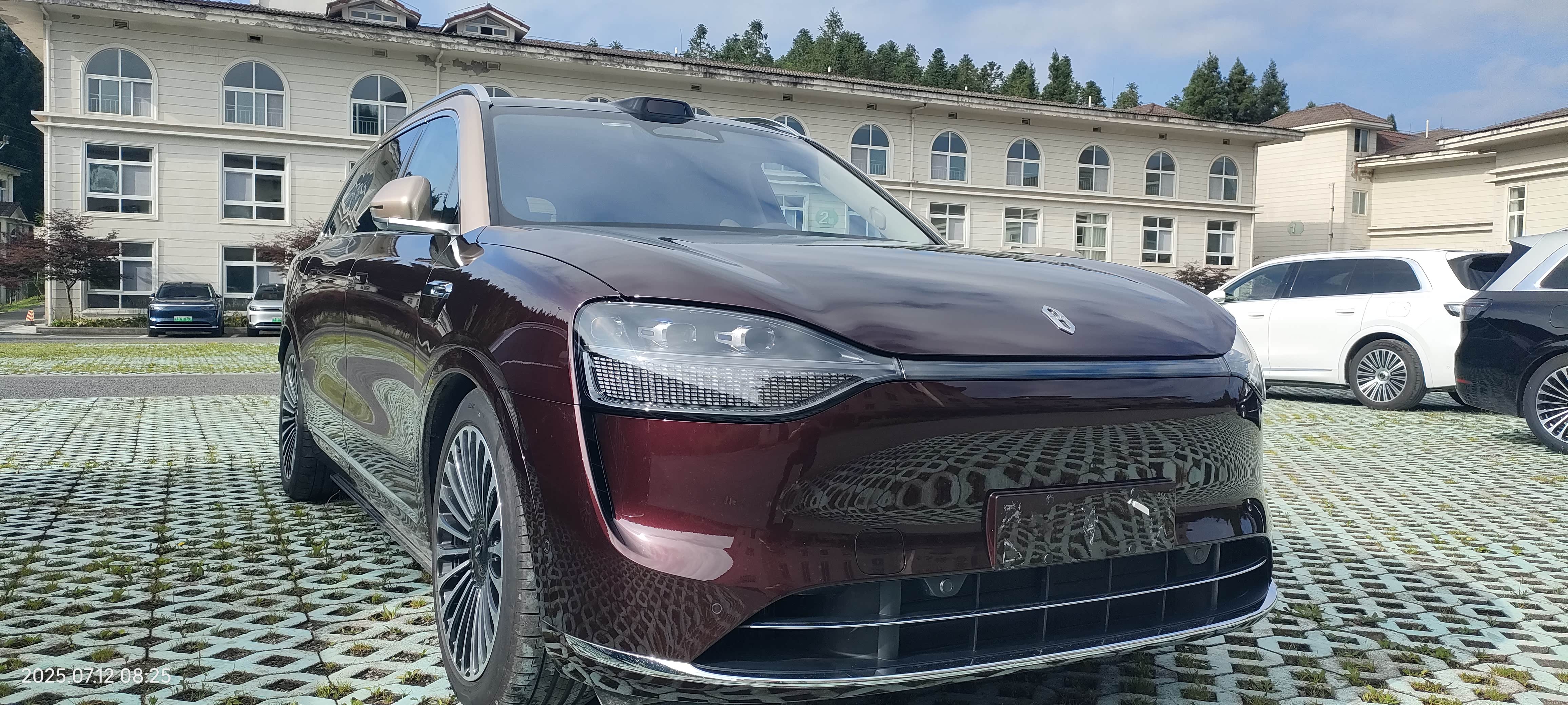 【图】问界M9光影随行：给大家讲解问界M9的转向灯激活影像如何重构_问界M9论坛_汽车之家论坛