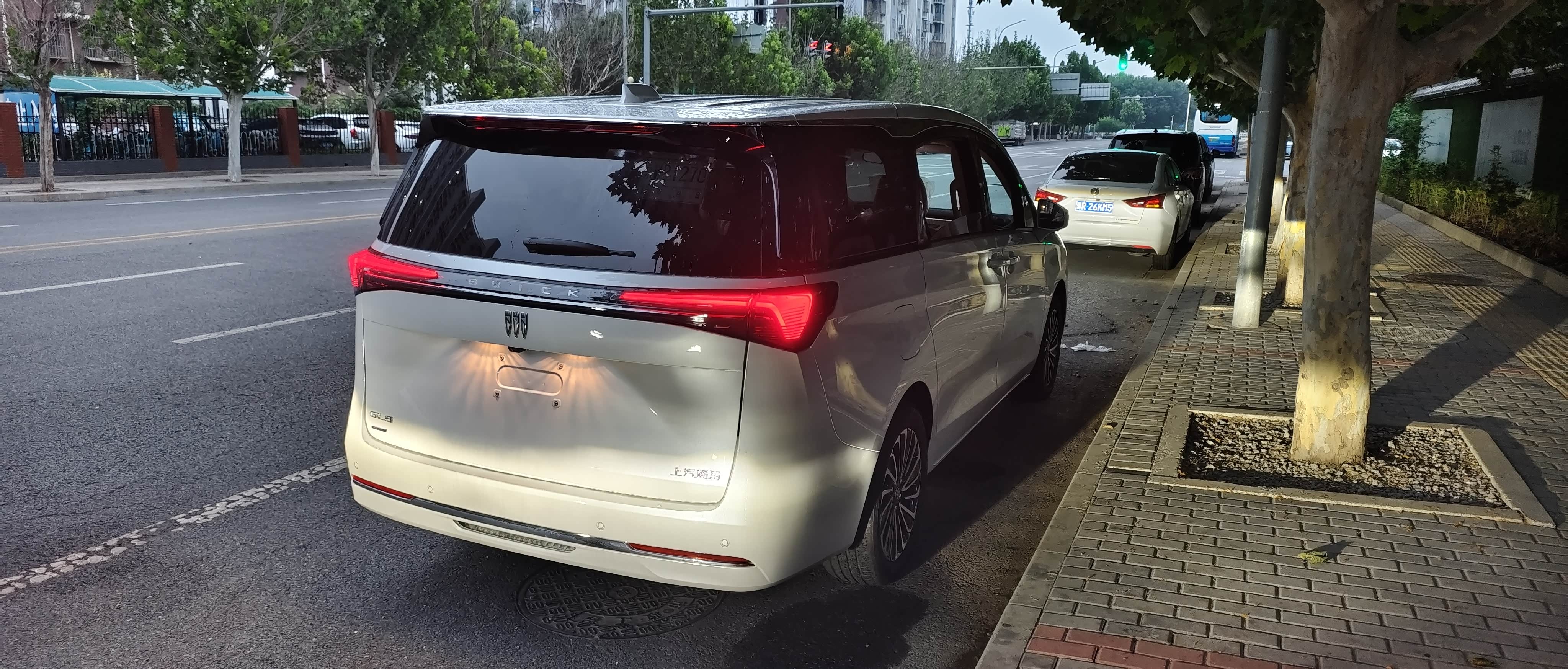 【图】80后家庭MPV选车：选别克陆尚，是选对了！_别克GL8论坛_汽车之家论坛