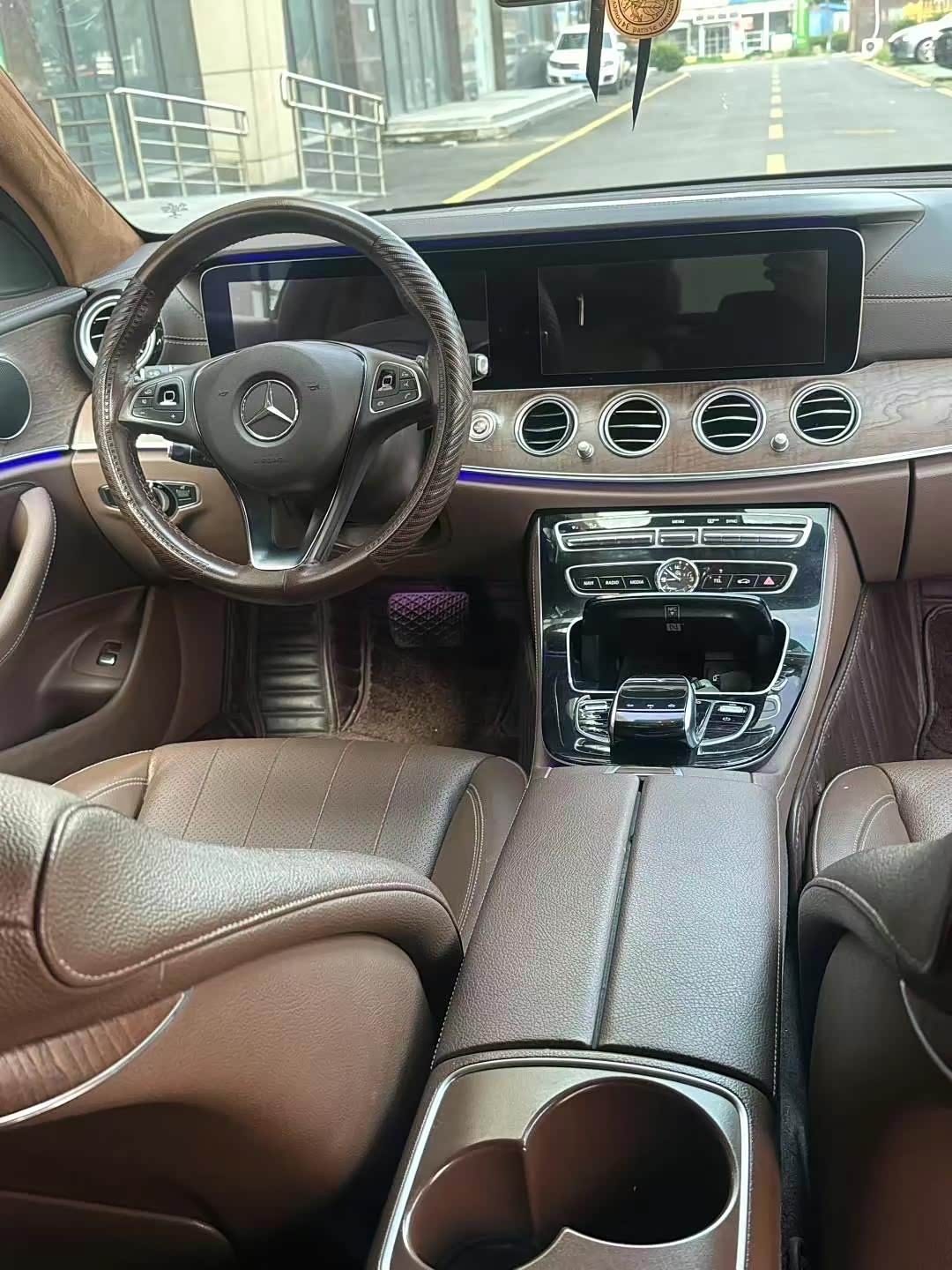 【图】2016年12月上牌极品E300L时尚 8万公里 原版原漆_奔驰E级论坛_汽车之家论坛