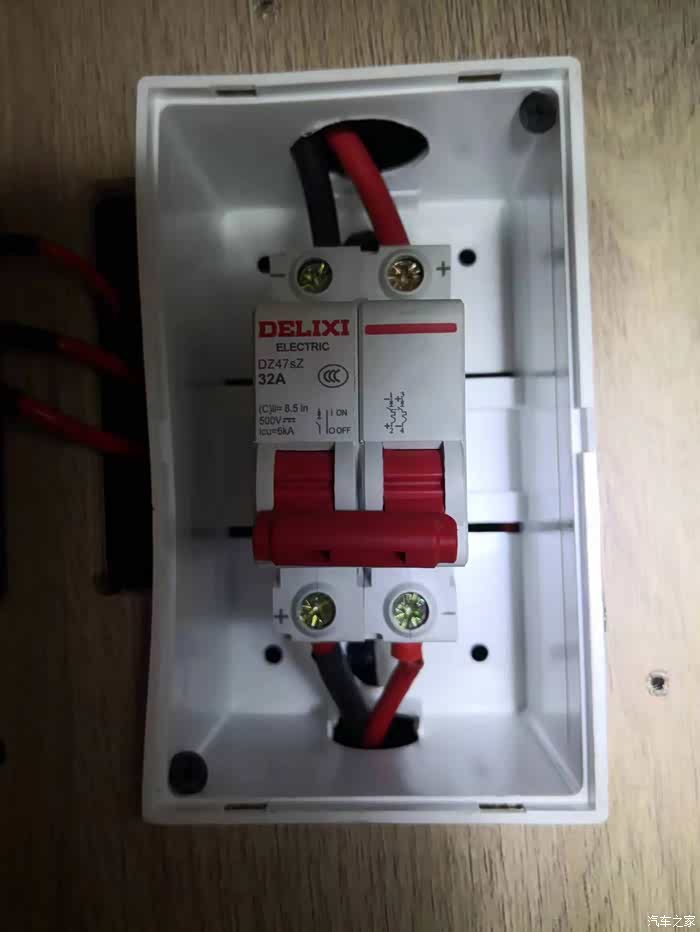 【图】自己动手加装900瓦太阳能板_房车论坛_汽车之家论坛