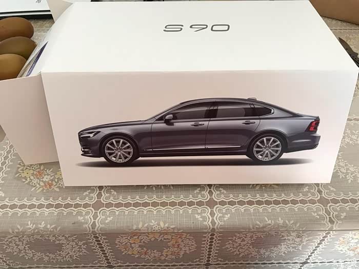 【图】白与黑，光与影的交融——沃尔沃S90车模_模型论坛_汽车之家论坛