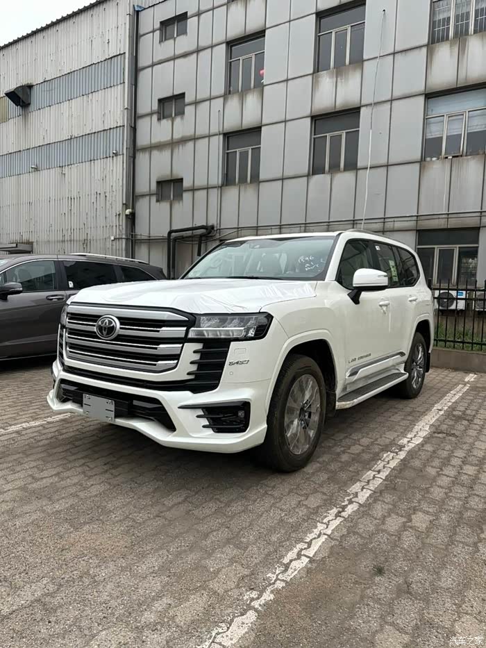 【图】24款酷路泽3.5T?GXR科威特至尊版现车_兰德酷路泽论坛_汽车之家论坛