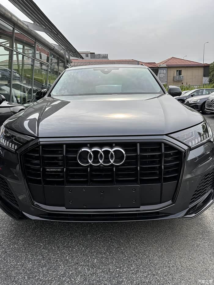 【图】尊的Q7车主，你们选车时会纠结Q7和X5L么，有没有家人们能分享？_奥迪Q7论坛_汽车之家论坛