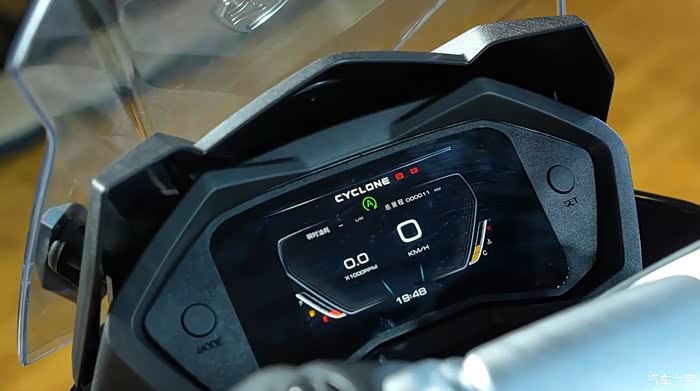 【图】15580元起，赛科龙RT1正式发售，标配TCS共三个版本_摩托车论坛_汽车之家论坛