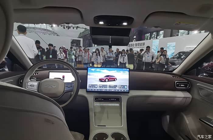 【图】奇瑞风云A9L预售交付双开_风云A9L论坛_汽车之家论坛