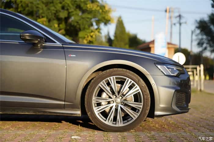 【图】奔驰E300L和奥迪新A6L，到底选哪个？各位参考一下吧！_奔驰E级论坛_汽车之家论坛