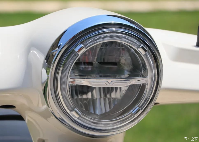 【图】颜值高、配置全！13980元起，解读国产混动踏板VRF150：10L大油箱_摩托车论坛_汽车之家论坛