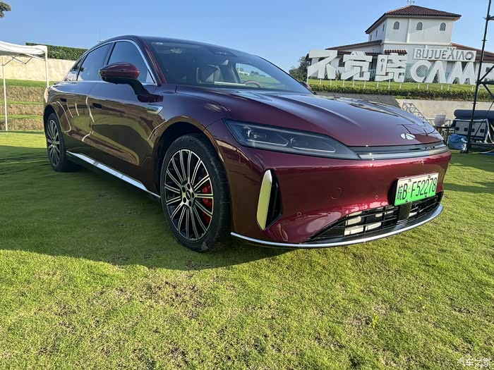 【图】真C级车第二排葛优躺_风云A9L论坛_汽车之家论坛