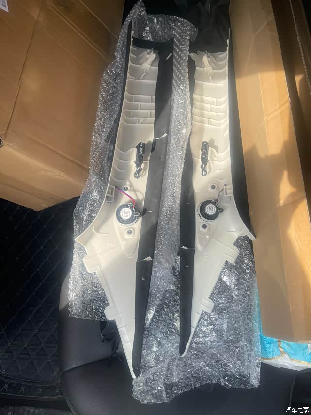 【图】XT5 18款28E低配升级A柱高音_凯迪拉克XT5论坛_汽车之家论坛