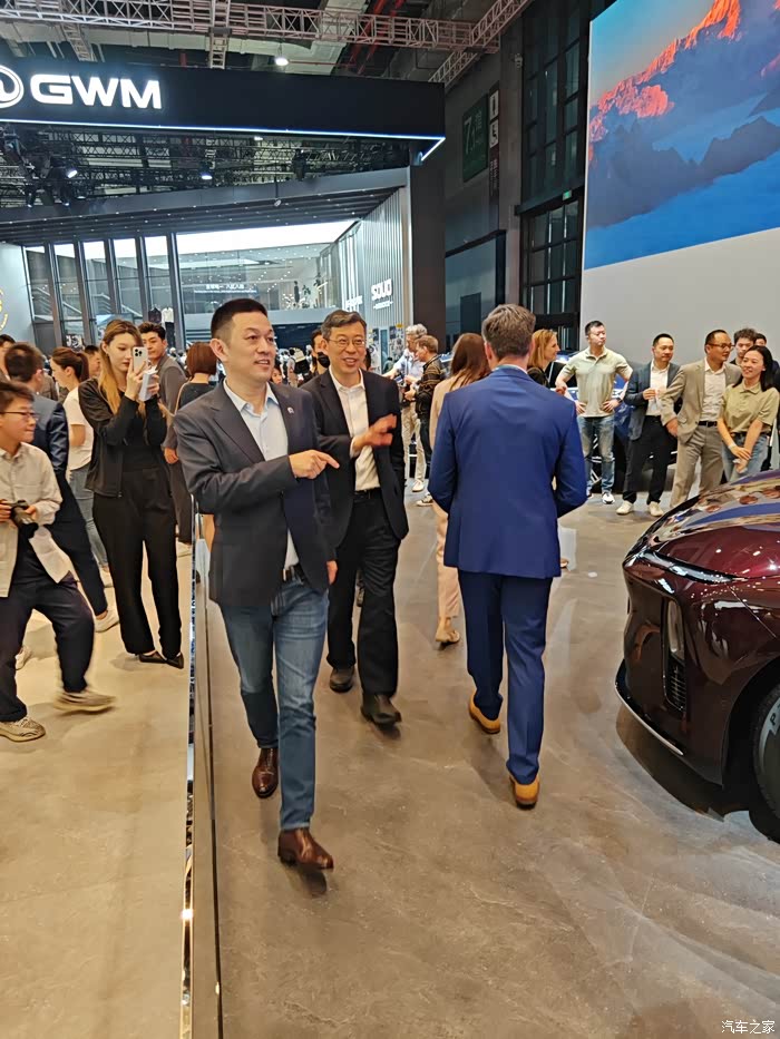 【图】李斌带着体验et9_蔚来ET9论坛_汽车之家论坛