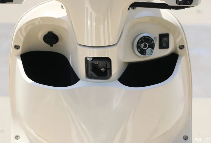 【图】颜值高、配置全！13980元起，解读国产混动踏板VRF150：10L大油箱_摩托车论坛_汽车之家论坛