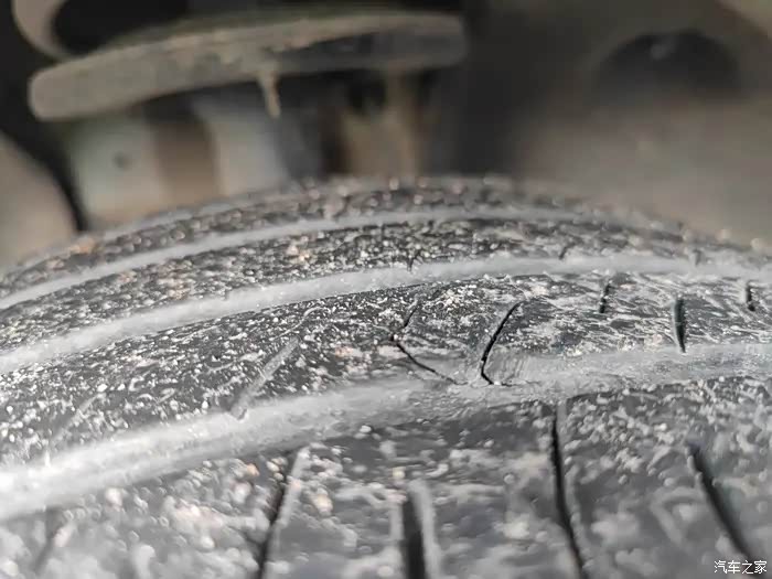 【图】21款宋plusDMI更换轮胎_宋PLUS新能源论坛_汽车之家论坛