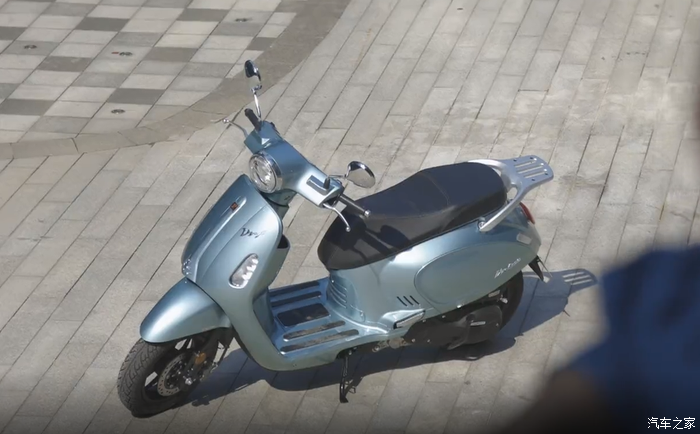 【图】颜值高、配置全！13980元起，解读国产混动踏板VRF150：10L大油箱_摩托车论坛_汽车之家论坛