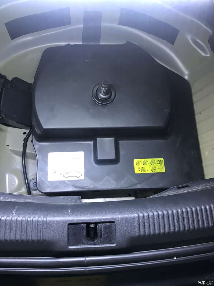 【图】【生命在于折腾NO.5】A4L更换电瓶作业_奥迪A4L论坛_汽车之家论坛