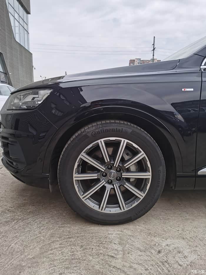 【图】4S店老咖教你如何辨别新老款Q7_奥迪Q7论坛_汽车之家论坛