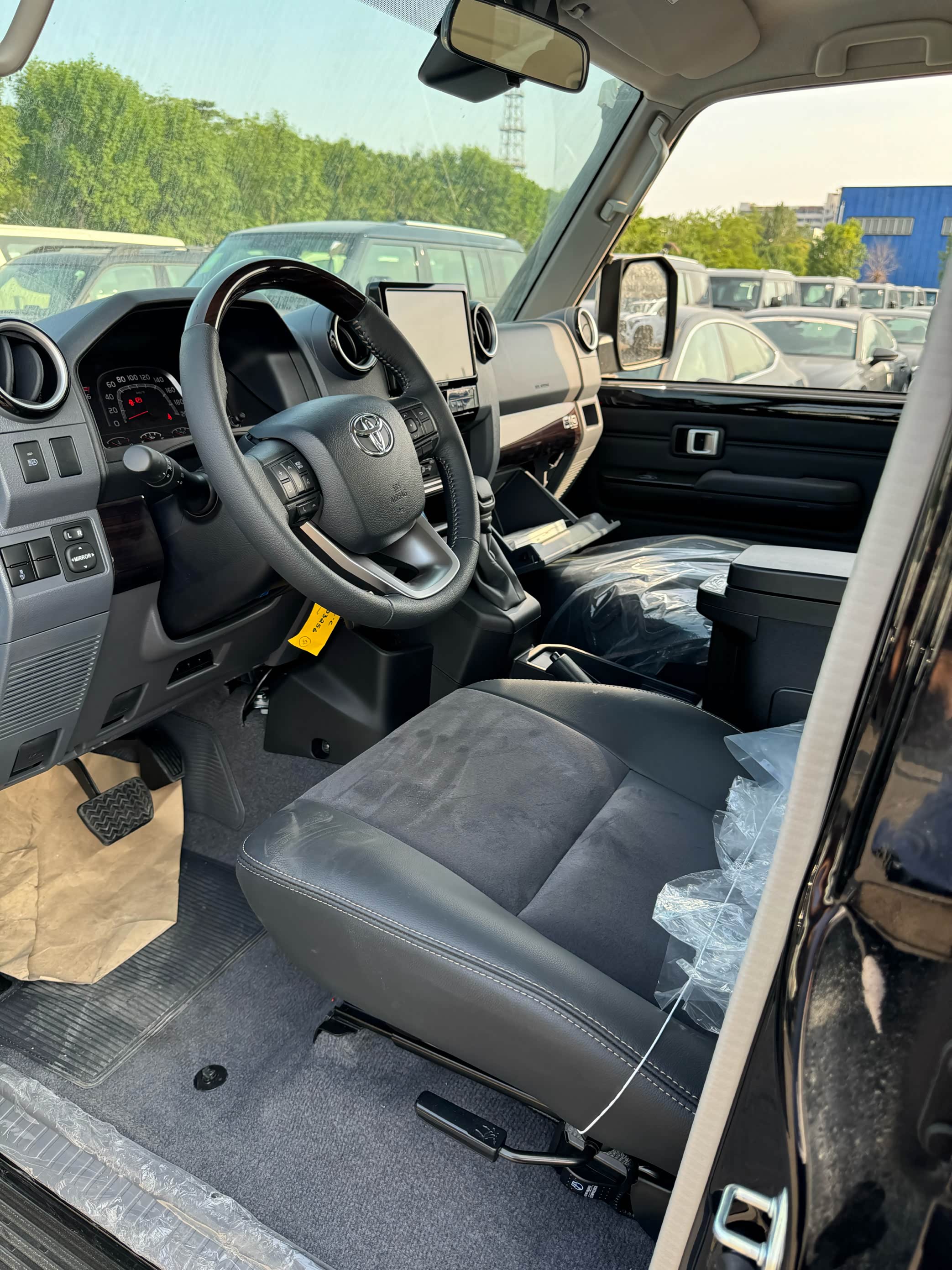 【图】2.8T柴油满配25款LC76_兰德酷路泽论坛_汽车之家论坛