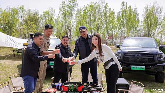 【图】全球首款越野混动皮卡登场 山海炮Hi4-T全球预售22.88万元起_山海炮论坛_汽车之家论坛