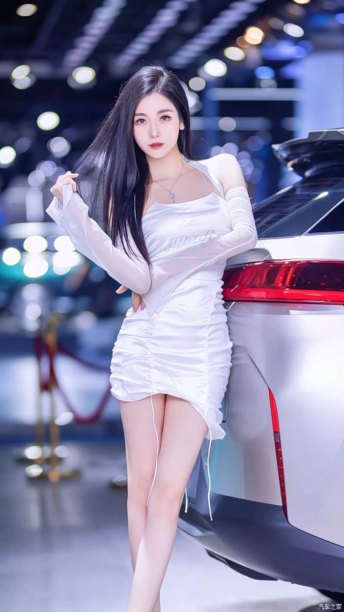 【图】#媳妇当车模#梦幻般的出行伴侣，最美车模带你引领浪漫生活新潮流_宏光MINIEV论坛_汽车之家论坛