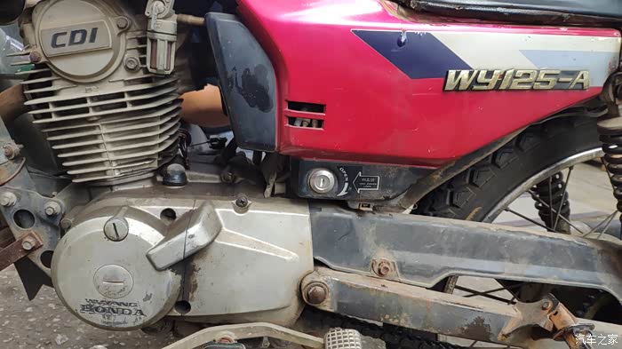 【图】骑WY125-A“老爷车”的大叔也有梦想_摩托车论坛_汽车之家论坛
