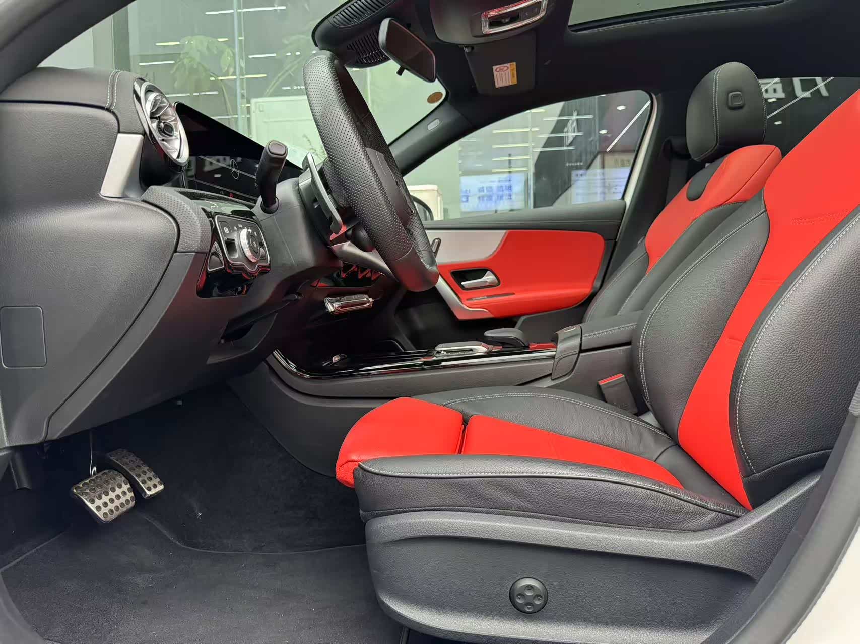 【图】到店24年上牌！地表最强四缸机！奔驰A35L！AMG！前置4_奔驰A级论坛_汽车之家论坛