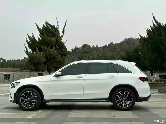 【图】21年奔驰GLC300L 4MATIC 动感，安全行驶5万多_奔驰GLC论坛_汽车之家论坛