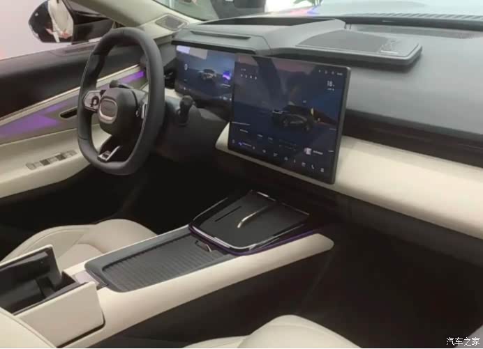 【图】08的 AR-HUD难道真的不清晰吗_领克08EM-P论坛_汽车之家论坛