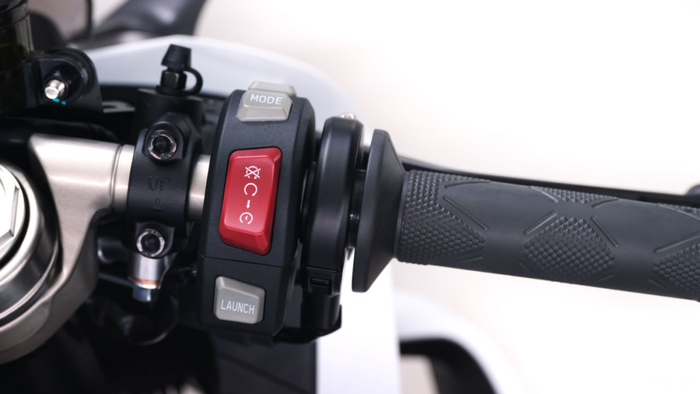 【图】仅27,980元！无极 RR500S 价格炸裂，冲着爱跑山的车友来了_摩托车论坛_汽车之家论坛