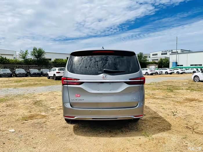 【图】实拍2023款别克GL8_别克GL8论坛_汽车之家论坛