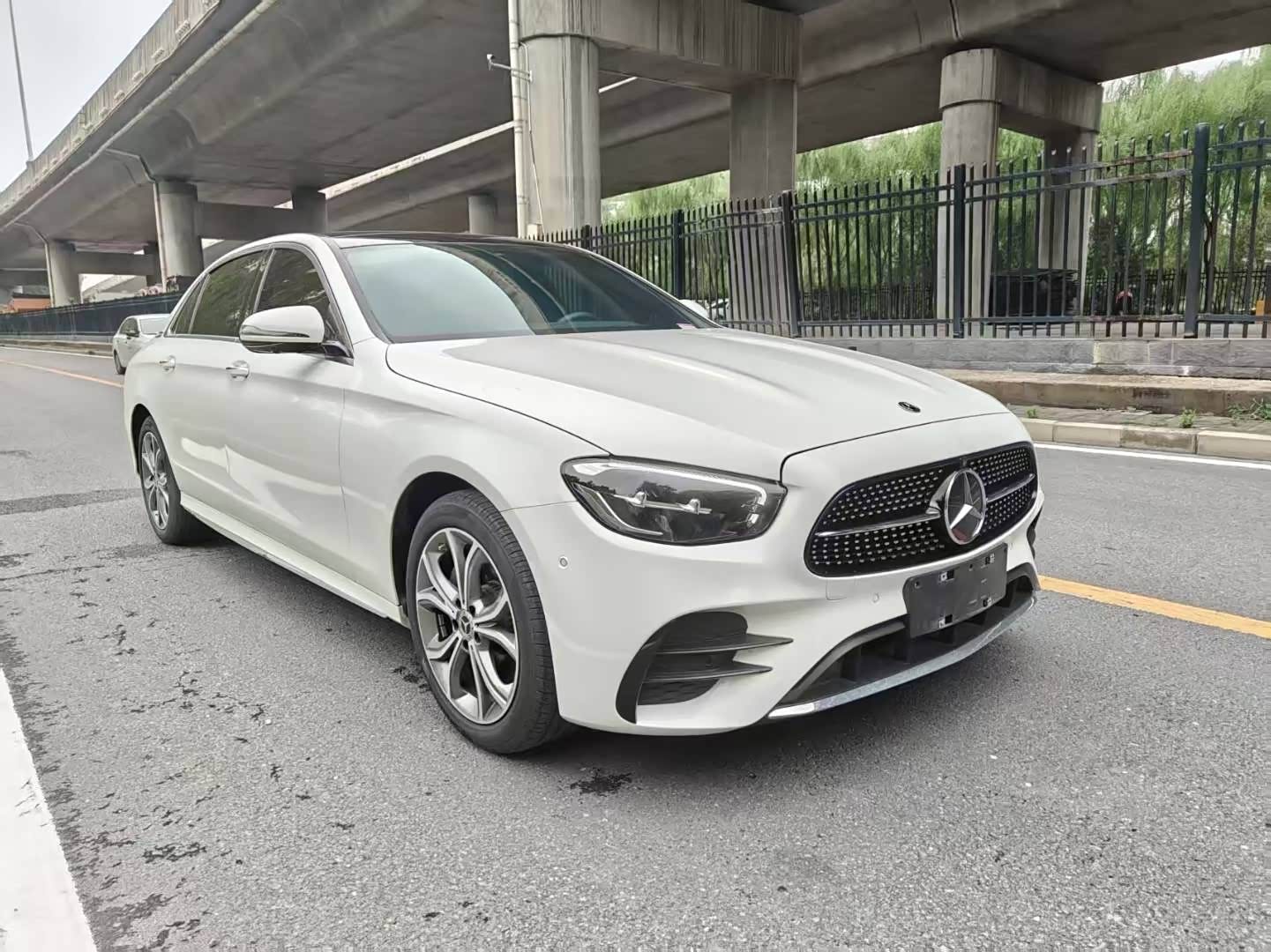 【图】2022年奔驰E300L、豪华运动版、四万公里一手车、铁皮件_奔驰E级论坛_汽车之家论坛