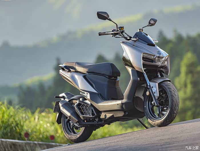 【图】三阳台湾推出新款150GT踏板MMBCU，储物空间大，动力依旧强劲_摩托车论坛_汽车之家论坛