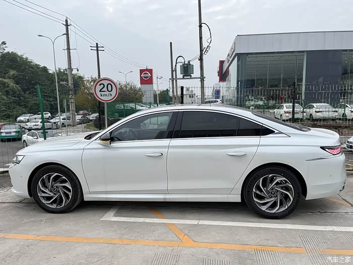 【图】看到实车，纠结508L_DS 9论坛_汽车之家论坛