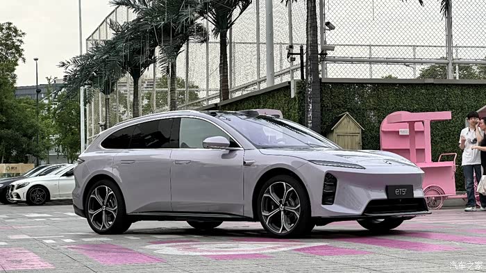 【图】25款ET5t远空紫，斩女神器_蔚来ET5T论坛_汽车之家论坛