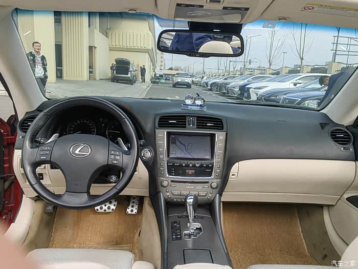 雷克萨斯 is300c 稀有小轿跑