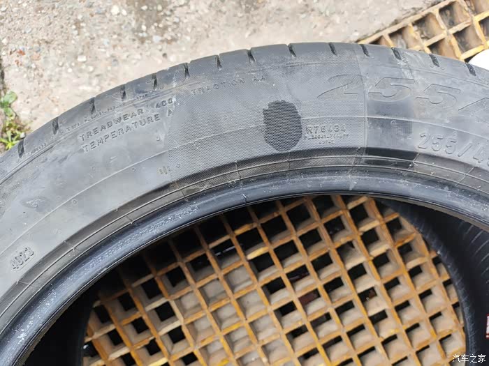 【图】倍耐力胎侧刮破！用硫化热补救活了！_智己LS6论坛_汽车之家论坛