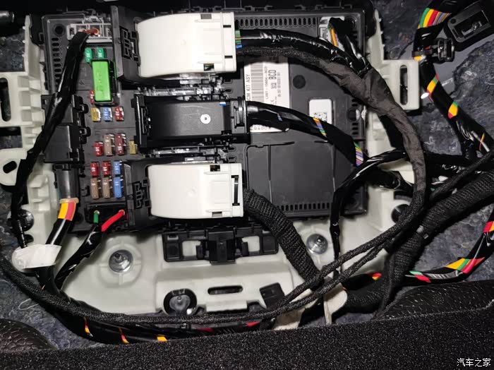 【图】锐际改电子儿童锁和方向盘加热_锐际论坛_汽车之家论坛