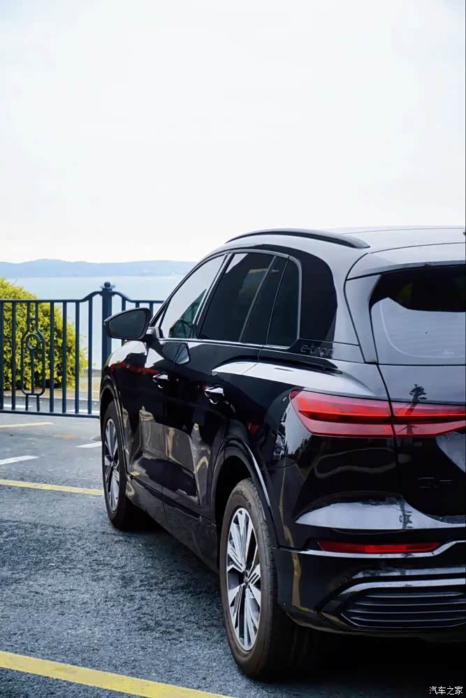 【图】开着奥迪Q5 e-tron邂逅厦门日出，奔赴一场海边的浪漫_自驾游论坛_汽车之家论坛