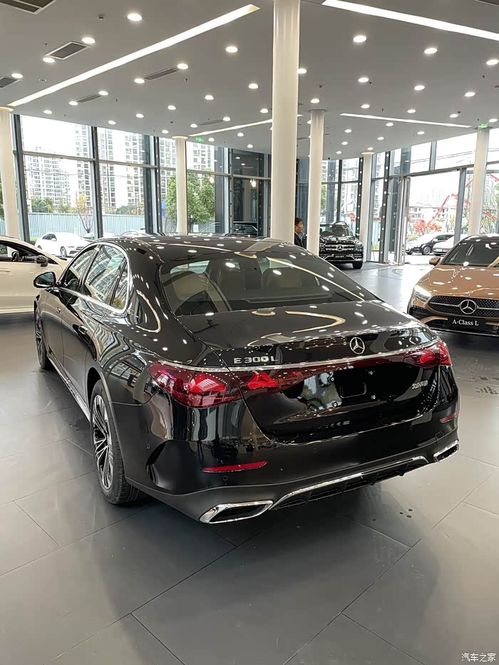 【图】24款E300L实车4S店感受_奔驰E级论坛_汽车之家论坛