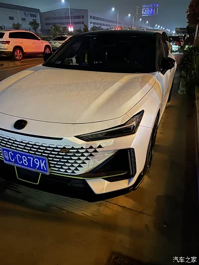 分享uinv运动版的独特风格_长安UNI-V论坛_手机汽车之家