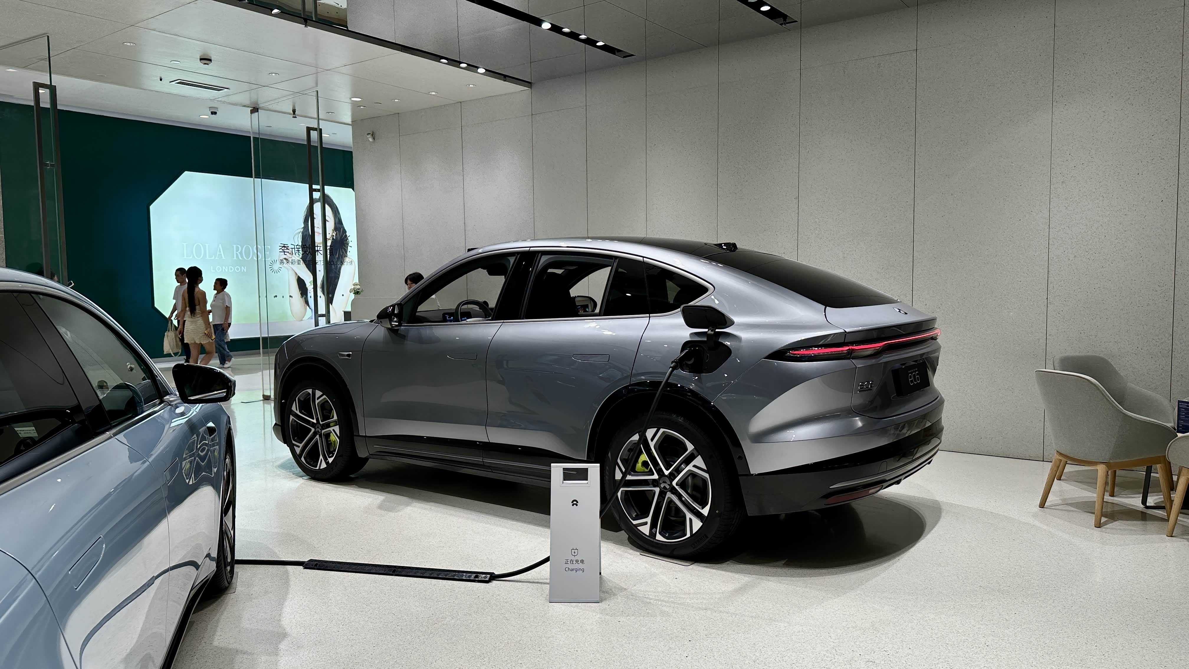 【图】不止是盆栽组？实拍蔚来EC6&ET5T冠军版_蔚来ET5T论坛_汽车之家论坛