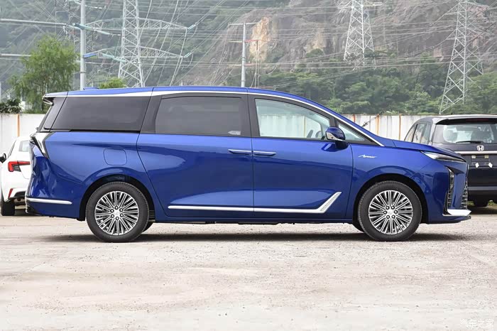 【图】这台车，素质真的硬！_别克GL8新能源论坛_汽车之家论坛