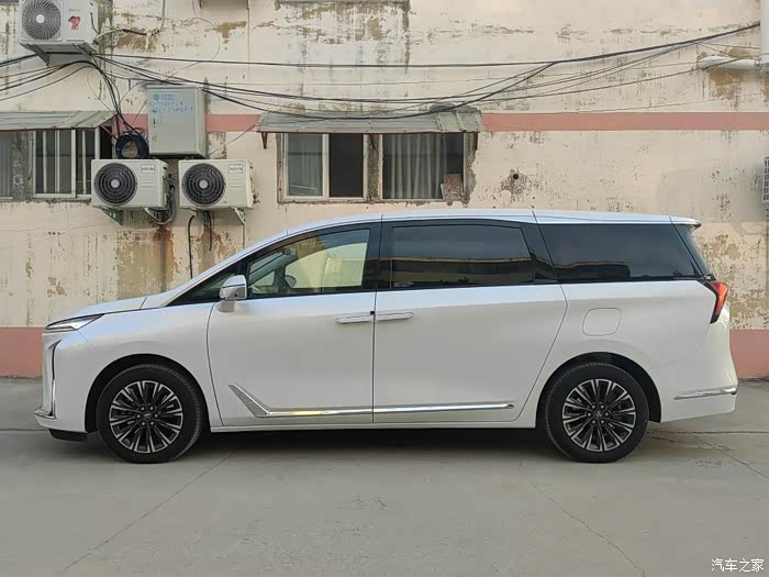 【图】别克GL8 vs 传祺M8：对比评测_别克GL8论坛_汽车之家论坛