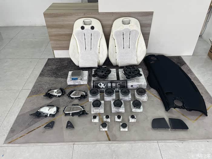 【图】新款奔驰E300L E350eL升级柏林之声音响，4D音效听觉盛宴_奔驰E级论坛_汽车之家论坛