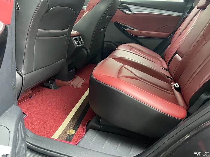 【图】为爱车75p加装360航空脚垫！_长安CS75 PLUS论坛_汽车之家论坛