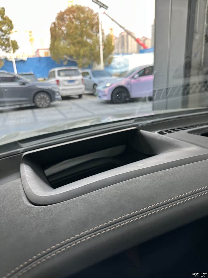 【图】老程分享奔驰EQS升级原厂HUD抬头显示系统--上海老程分享_奔驰EQS AMG论坛_汽车之家论坛