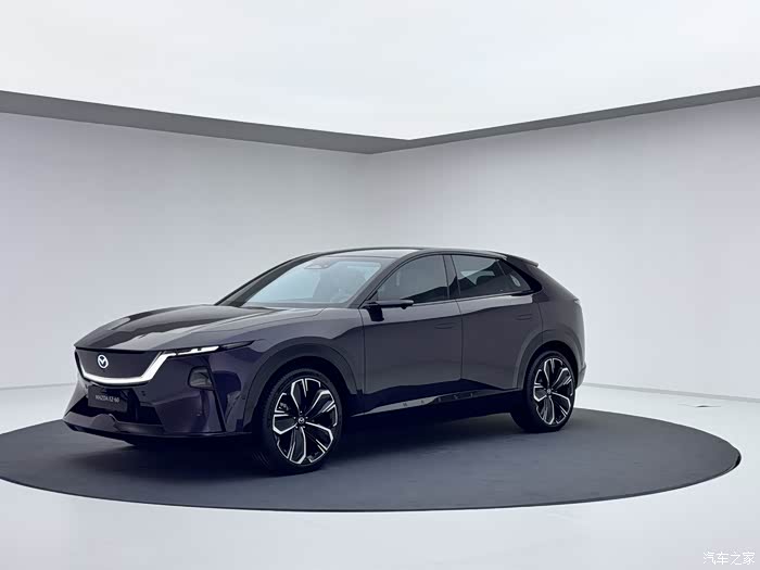 马自达EZ60深度体验：设计与科技的交融
