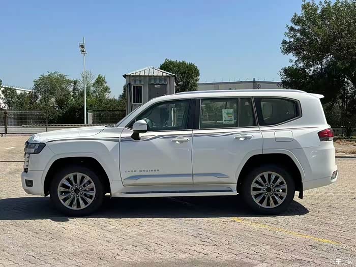 【图】酷路泽LC300 3.5TT 24款 GXR 20轮 JBL_兰德酷路泽论坛_汽车之家论坛