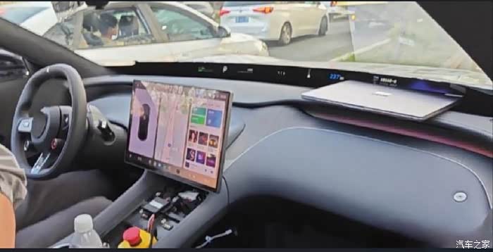 【图】小米yu7内饰曝光！和ec6比大家觉得谁更酷？_蔚来ES6论坛_汽车之家论坛