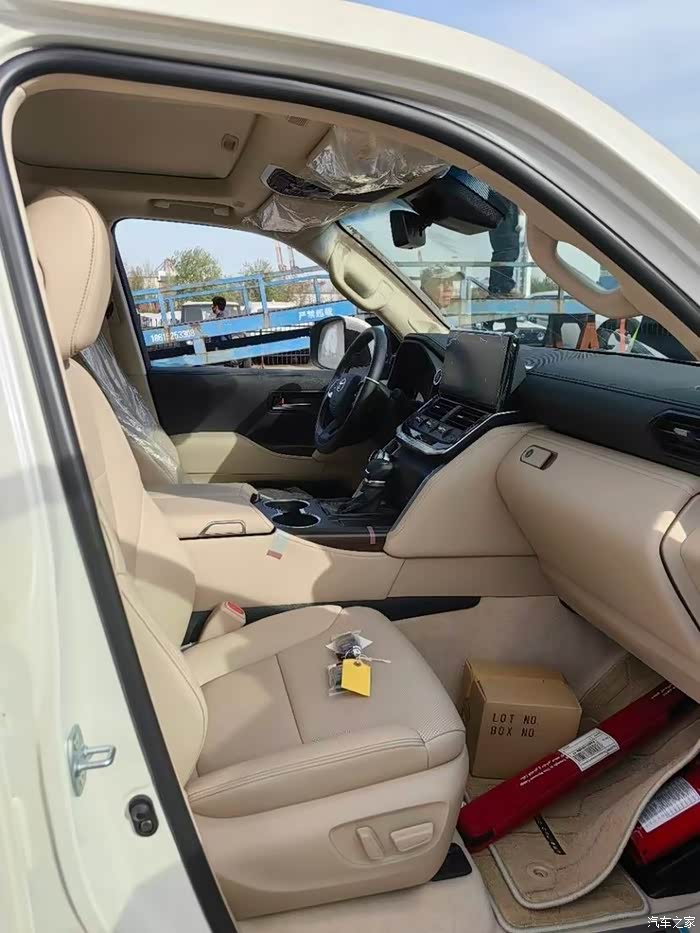 【图】酷路泽LC300 3.5TT 24款 GXR 20轮 JBL_兰德酷路泽论坛_汽车之家论坛